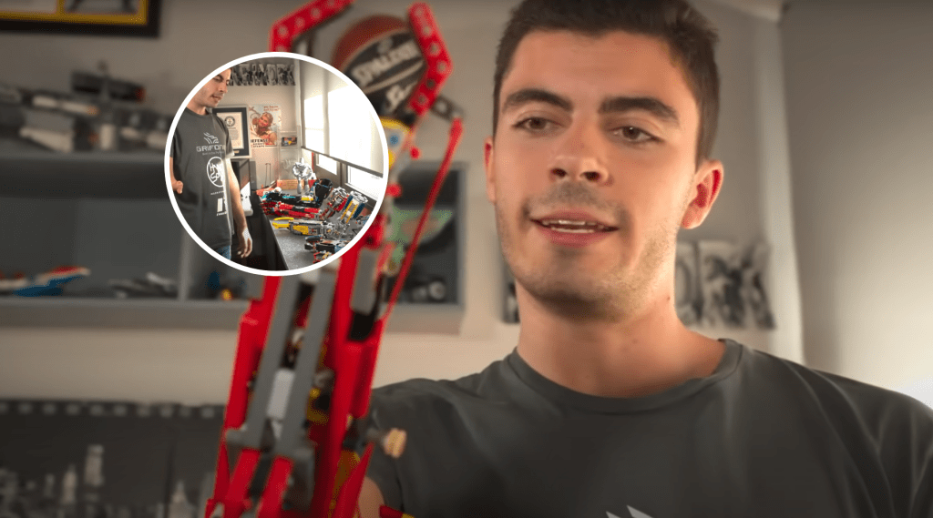 Teen Born With One Arm Creates Working Prosthetic Out of LEGO — Wins ...